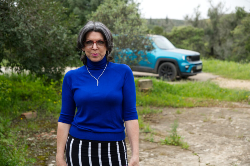 Songful Style: Girl on Fire by Alicia Keys Suzy Turner