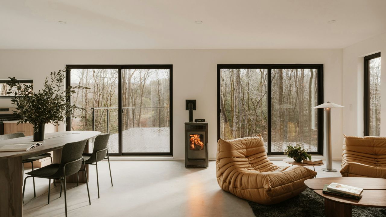 Simple Signs It’s Time to Update Your Windows and Doors